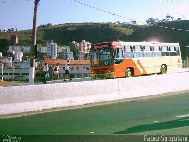 VSLL - Viação Santa Luzia 600 em Juiz de Fora por Fábio Singulani - ID ...